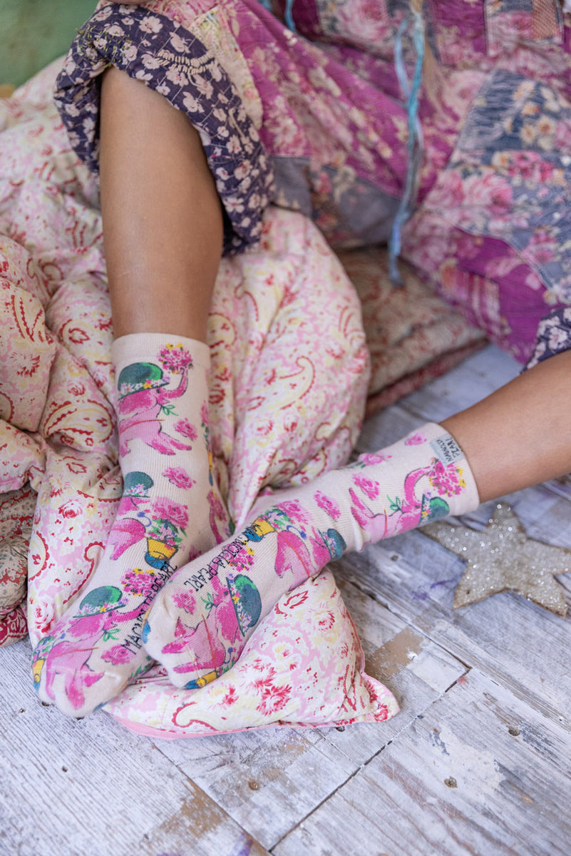 Magnolia Pearl Special Delivery MP Socks – ValleVerde